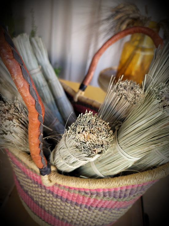 Handmade Turkana Papyrus Reed Broom – Baskets and Beads Kenya